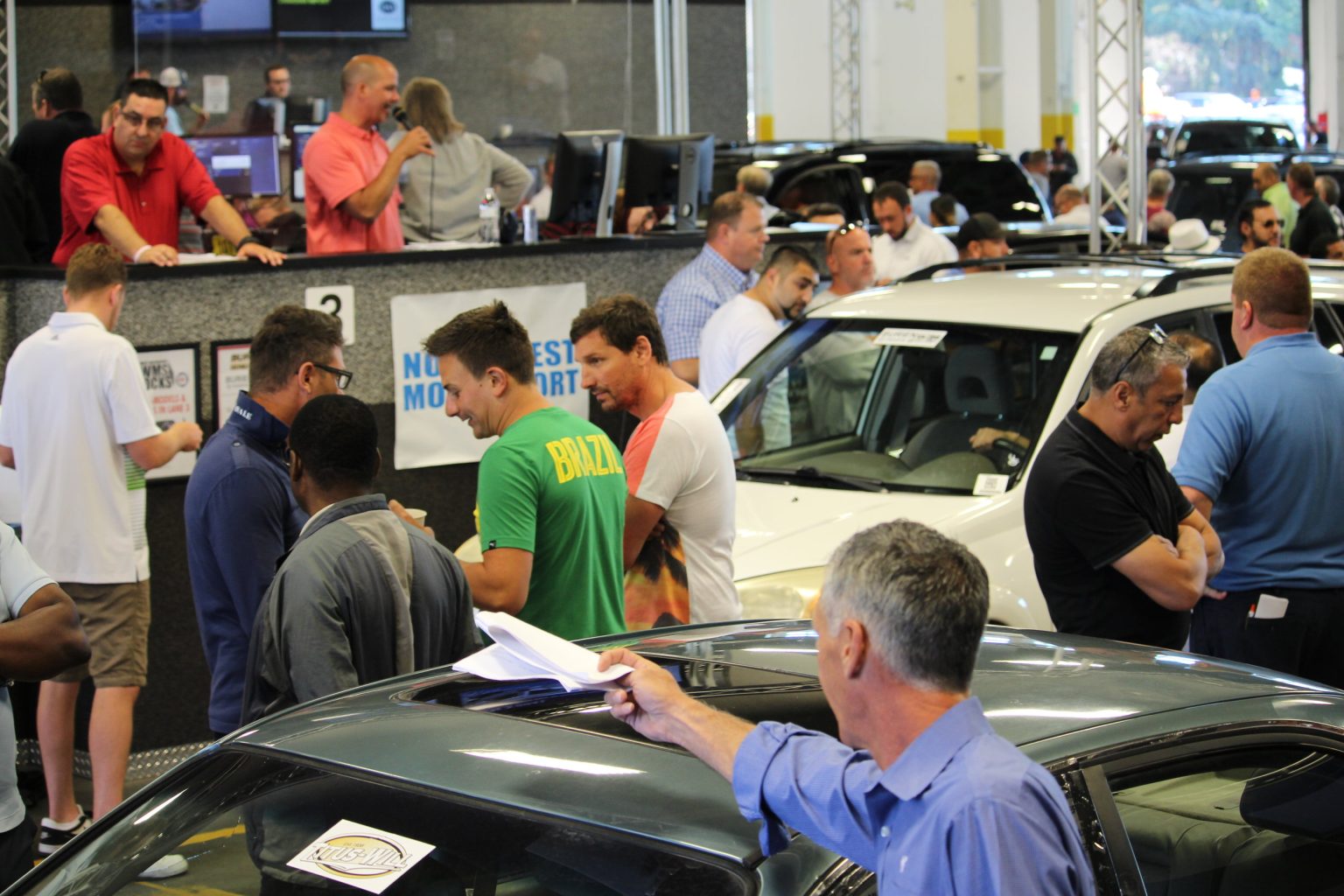 Auto Auction Partners | Lever Auto Floor Plan Network
